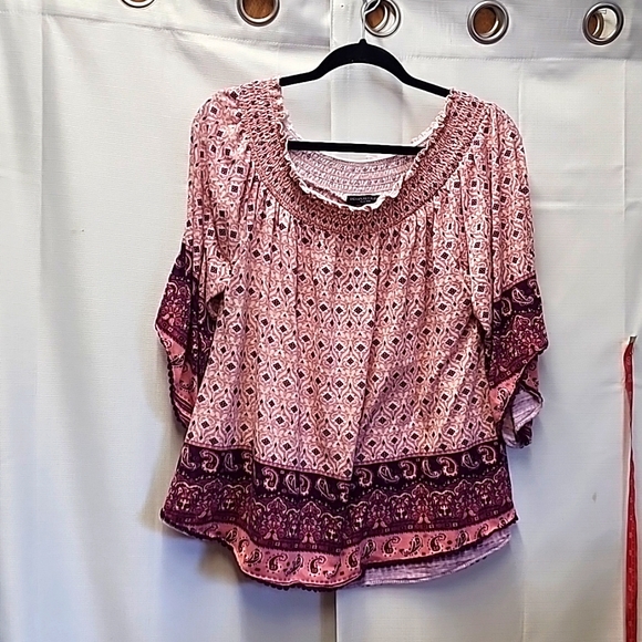 Signature Studio | Tops | Signature Studio Top | Poshmark